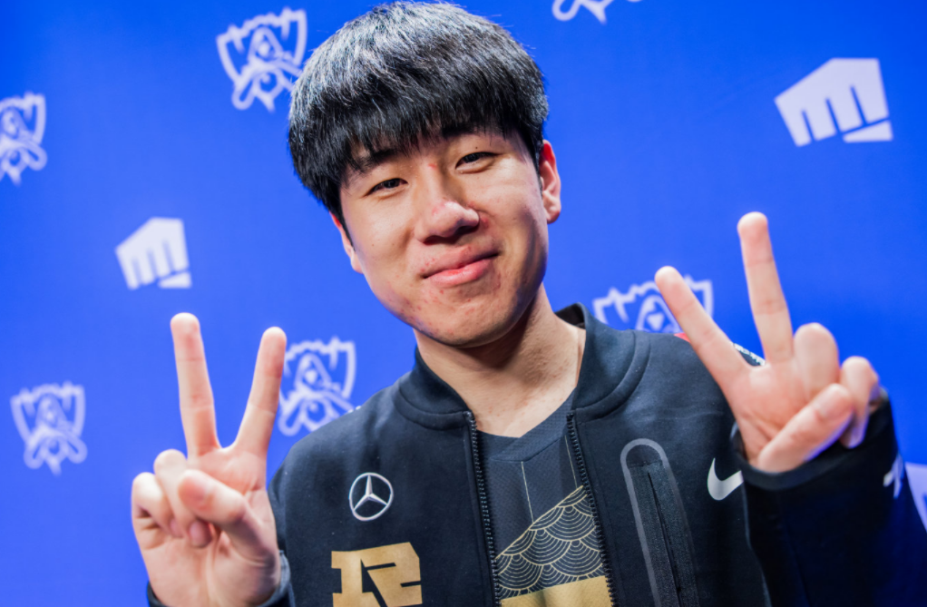 呼吸哥精准偷家，RNG横扫OMG，Weiwei呼声高涨