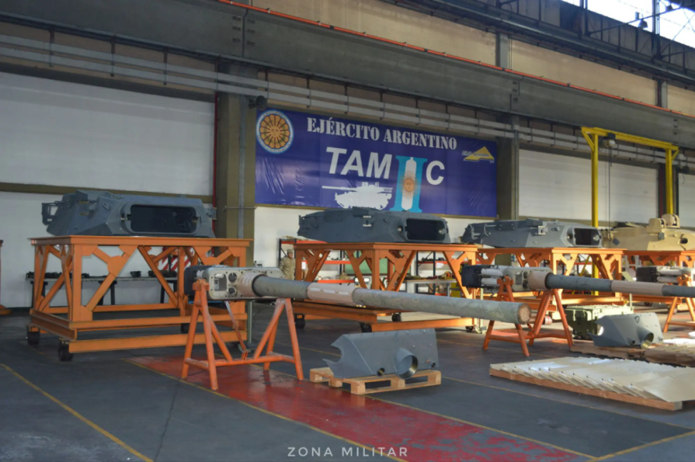 阿根廷接收新型TAM 2CA2中型坦克 现代化拖延14年-国际军事-世界论坛网（电脑版）