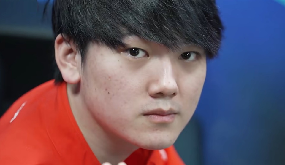 LPL三大梗爆火出圈，JKL一人贡献两个，RNG天使圣经，也广为流传_腾讯新闻