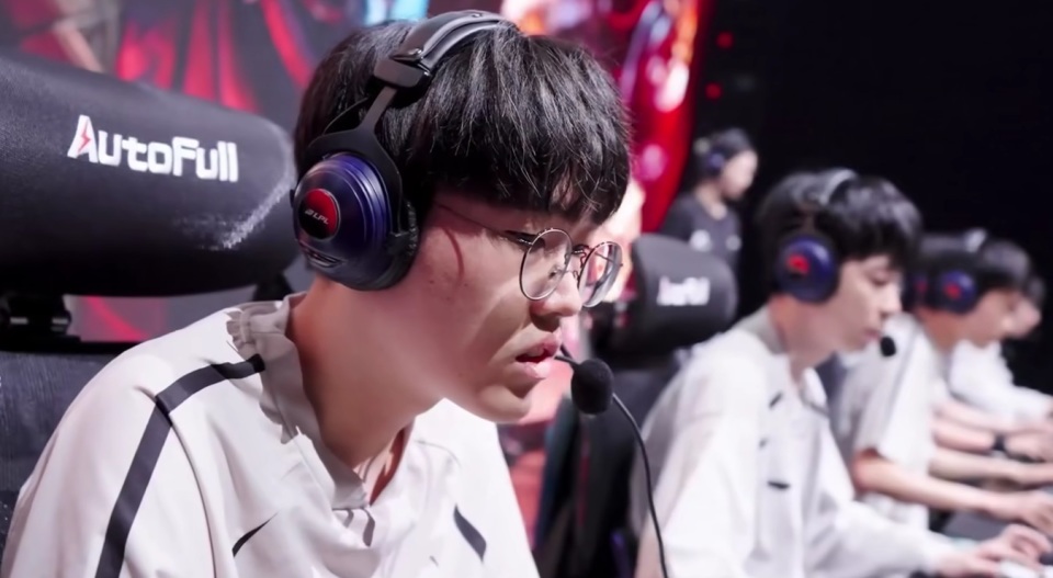 LPL韩援公开道歉，AL解释其中原因，预测LCK夺冠，引起观众反感_腾讯新闻