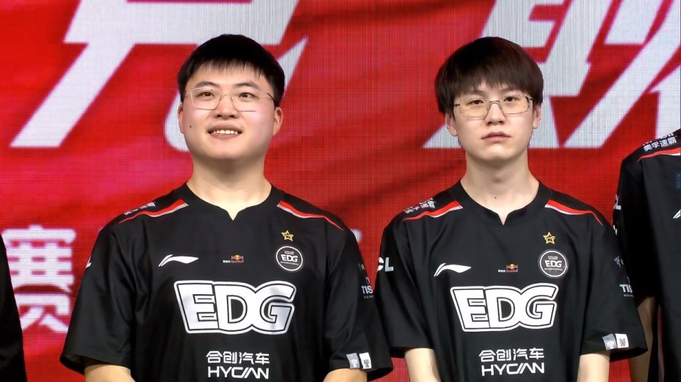 LPL开启复出计划！韩网爆料Doinb，Shy哥一起复出，Uzi难度大_腾讯新闻