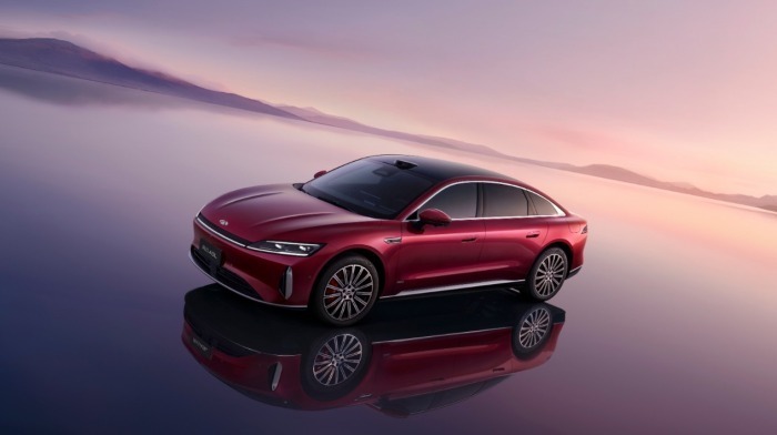 全球C级旗舰风云A9L开启预售，2500km续航+4秒破百_腾讯新闻