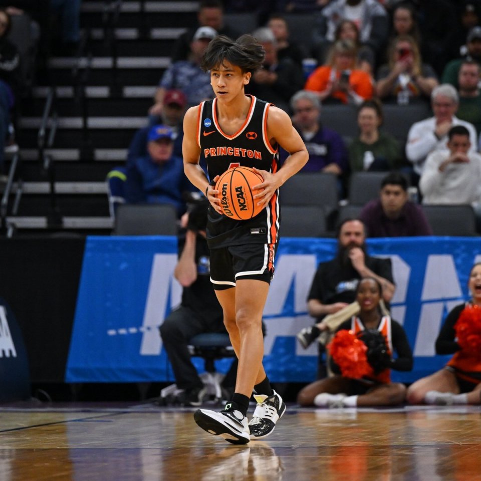 韩国裔球员Xaivian Lee闪耀U19世界杯！连续3场得分15＋_腾讯新闻