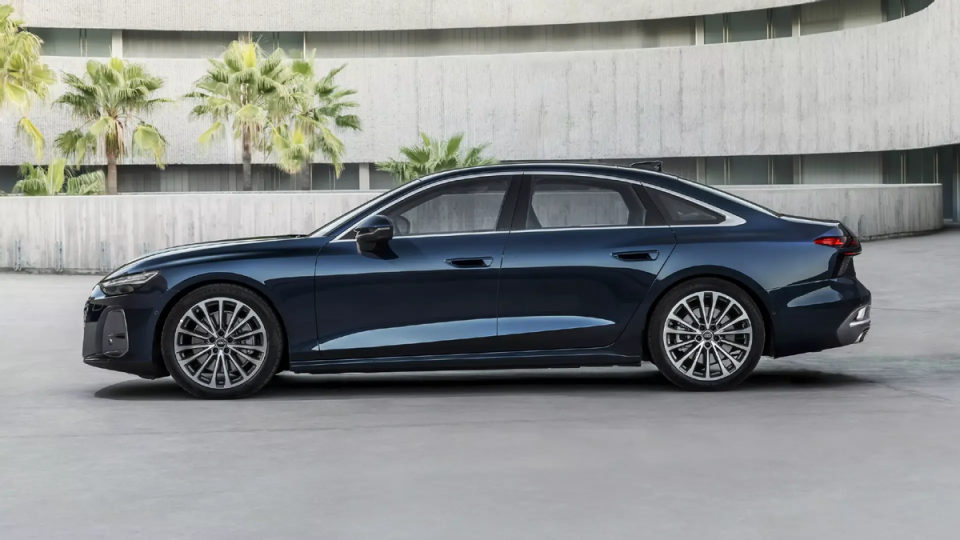 全新一代奥迪A6L曝光，造型运动，配第五代EA888，还能纯电驱动_腾讯新闻