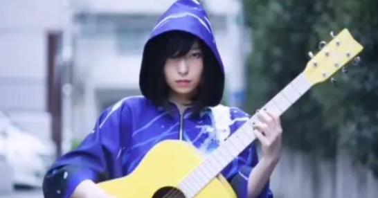 歌手酸欠少女Sayuri离世，年仅28岁，年初3月份才结婚_腾讯新闻