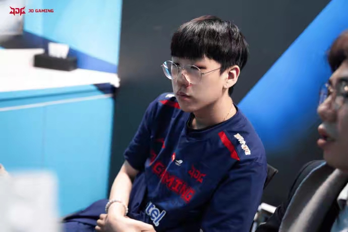 LOL：Doinb分析JDG落败原因，不是OMG特别强，尺帝赛后请外援