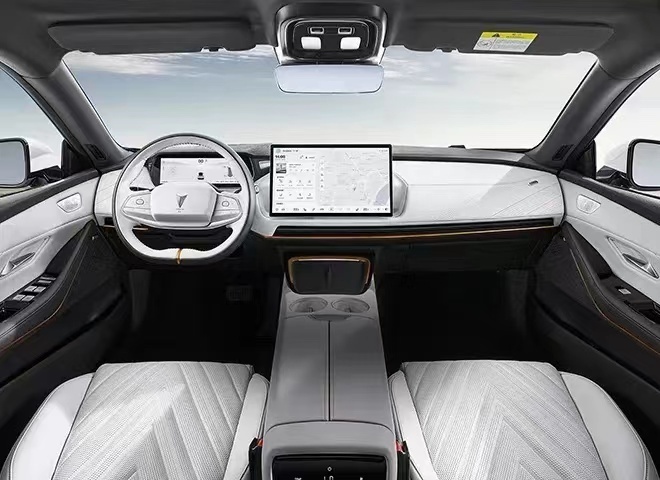 2023款深蓝SL03焕新而来 4个车型该怎么选择呢？_腾讯新闻