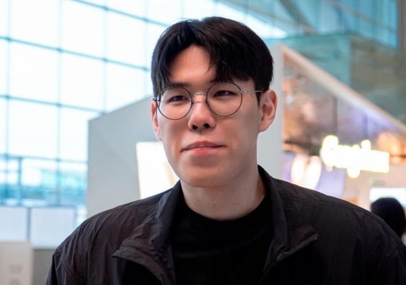 oner成为新一任小舅子，姐姐晒出泳装照，颜值和身材堪称一线明星_腾讯新闻