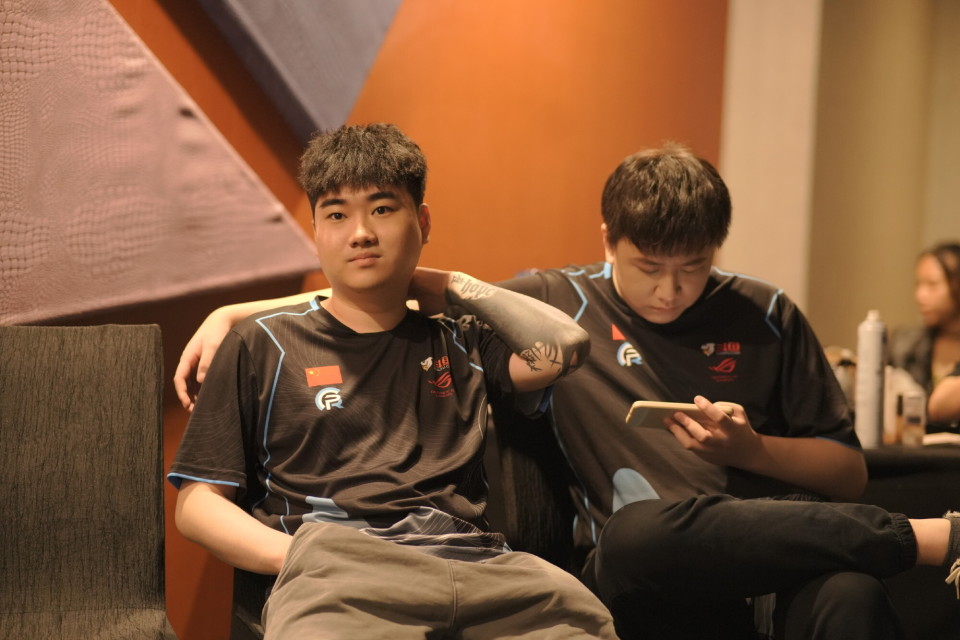 XDD回应不改变PeRo阵容，4AM小海谈永远复出，PCL能否自我救赎_腾讯新闻