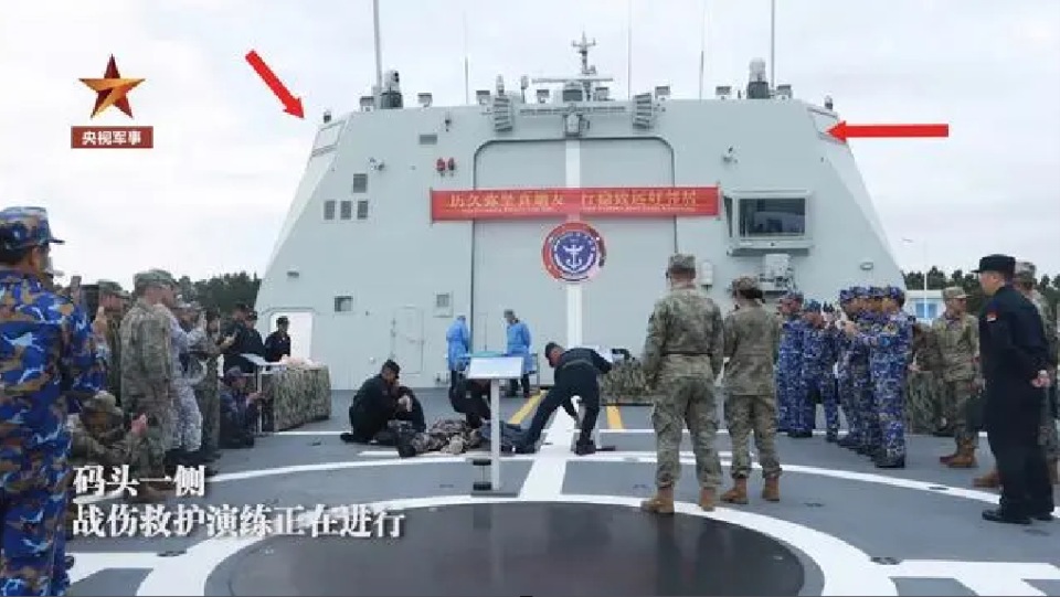 第六批054A型护卫舰：装备了100毫米舰炮，未换装368型相控阵雷达_腾讯新闻