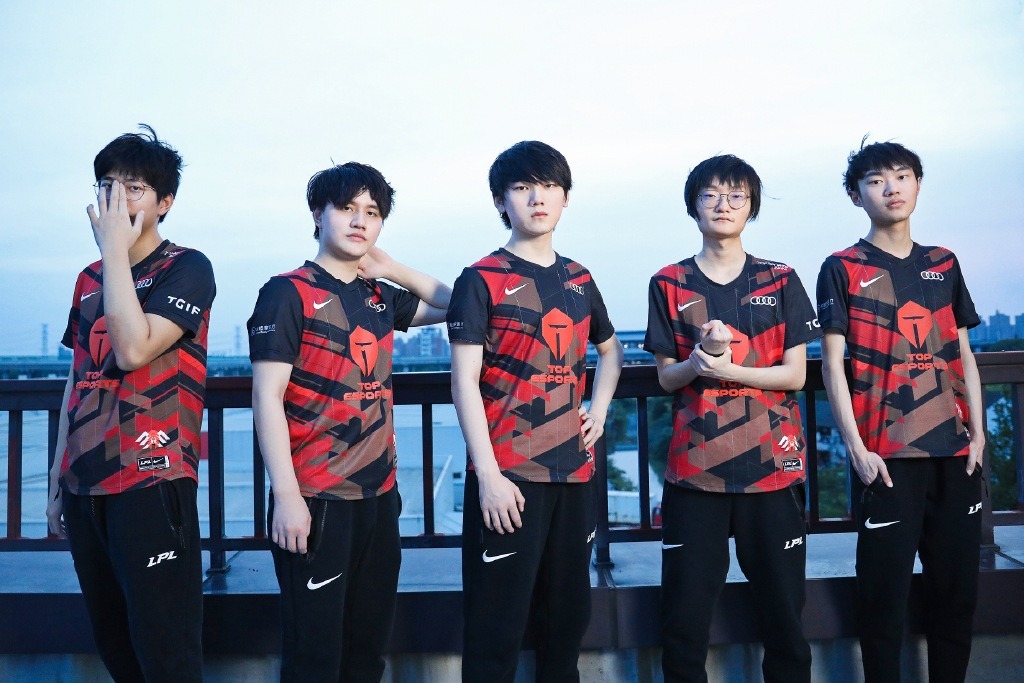 继OMG后，WBG和LNG新队服也曝光了！WBG很帅气，LNG也很好看