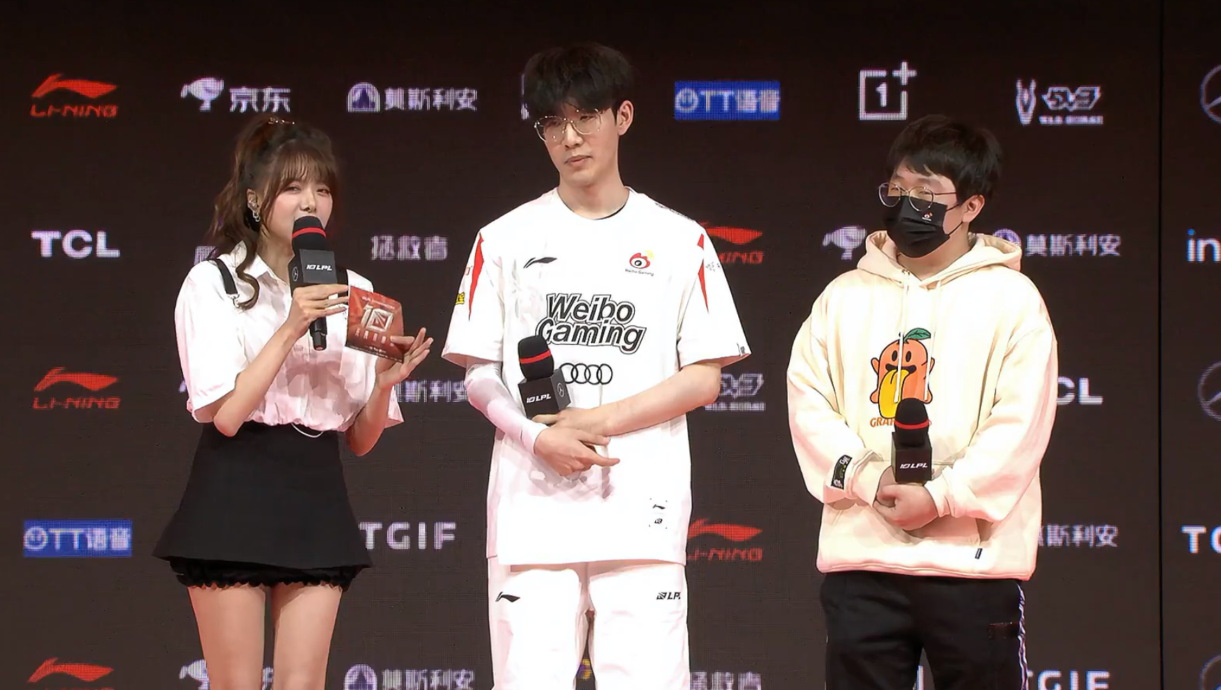 WBG零封UP晒哥绝活百分百胜率，Uzi为他发声，赛后透露奎桑提秘诀