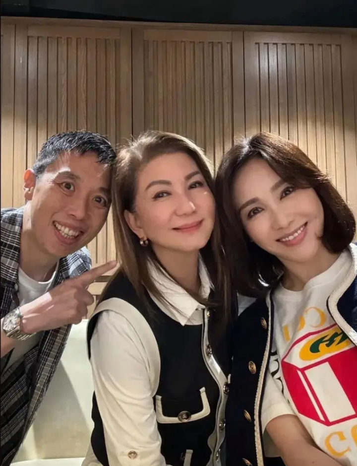 65岁TVB高层生日，百位港星参加排场大，曾是“山头一姐”_腾讯新闻