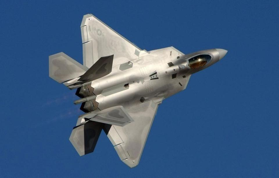 全球五代机产量对比，F35交付超1000架，歼20是苏57的30倍_腾讯新闻