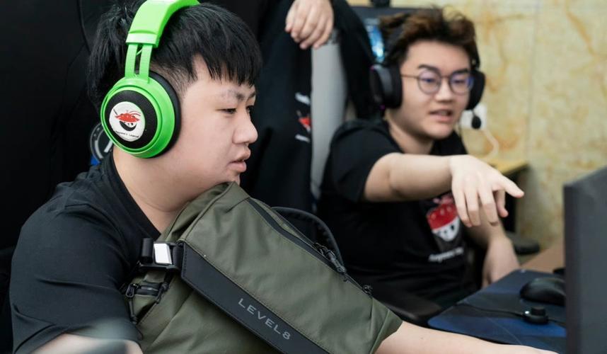 LPL新暗黑四天王出炉：3位S赛冠军陷入绝境，LWX沦为混子一胜难求