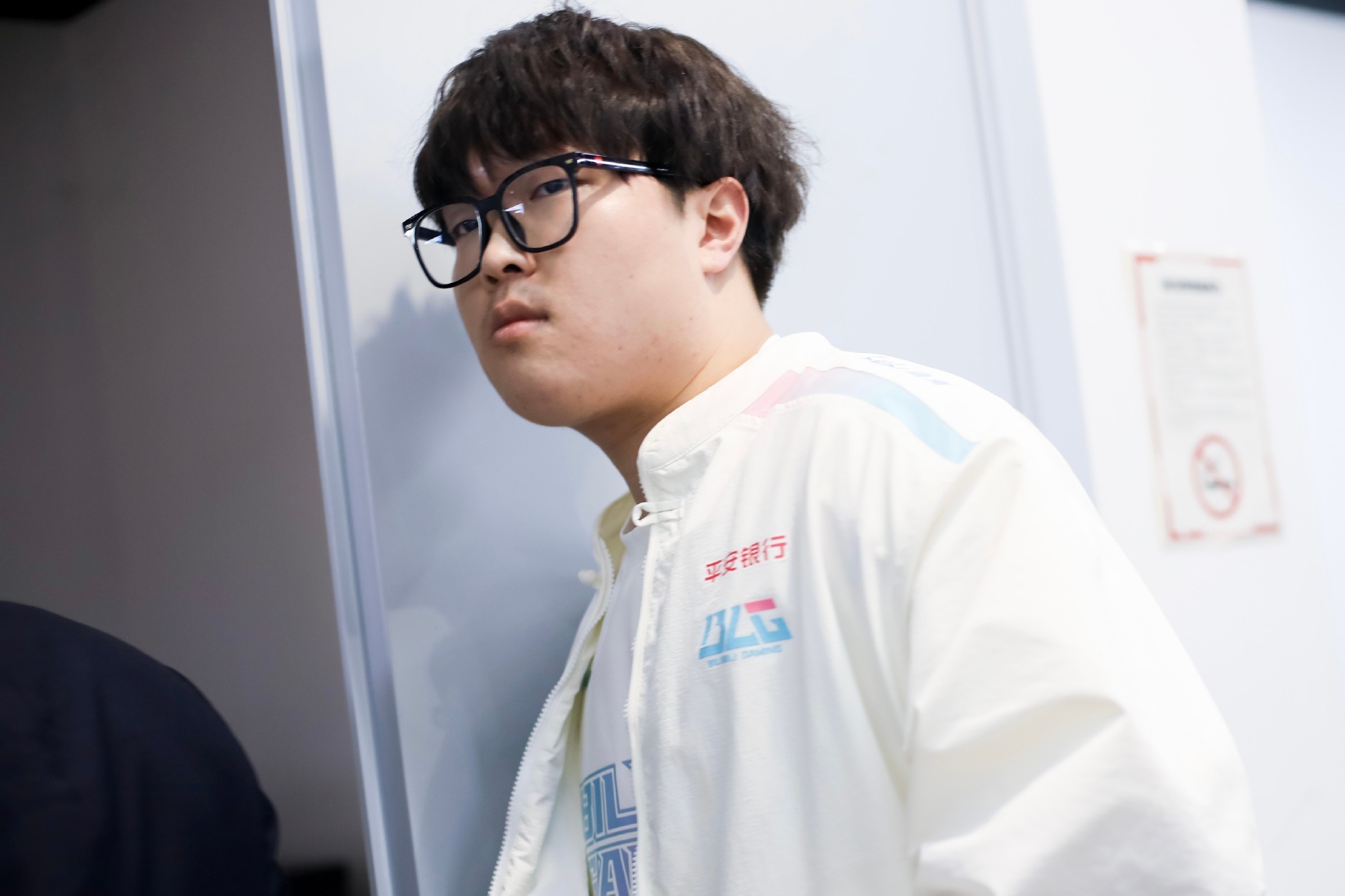 Bin道歉了？JDG老板爆料：因为垃圾话，Bin私下向369道歉了