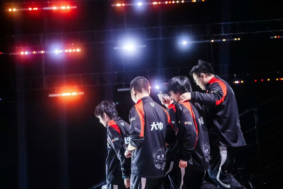 AG4-2狼队，队史第4冠到手！KPL进入“AG年”，长生地位仅次一诺_腾讯新闻