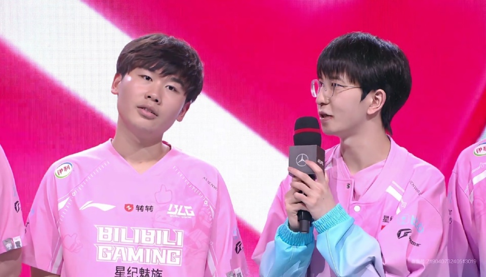 LPL禁赛事件后续，BLG成为受害者，IG违规严重，Xun必须离开战队_腾讯新闻