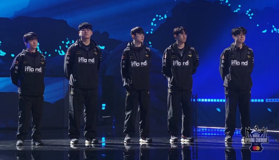 S13冠军皮肤公开，Faker选狐狸最好，金克丝已确定，Zeus二选一_腾讯新闻