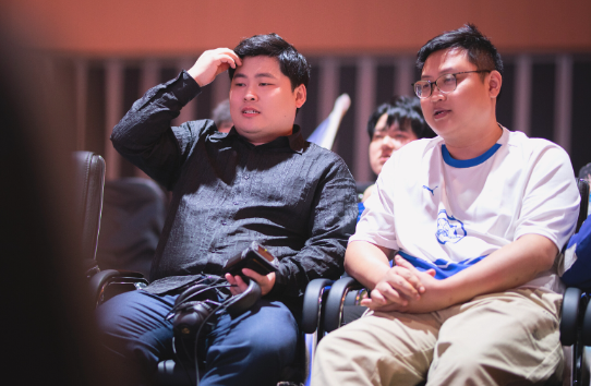 月光放KPL转会瓜，SK准备退位，笑影爱思自由人，AG教练奶茶加bao