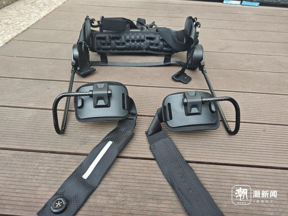 记者实测西湖救援黑科技：穿戴3斤外骨骼，登山像被“拎着走”_腾讯新闻