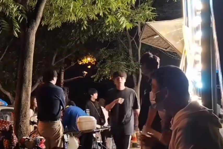 实锤！lwx被扒出去年和墨子牵手，视频照片全曝光！难怪Tian生气_腾讯新闻