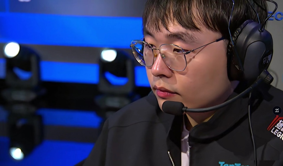 S14上单现状出炉，369打法成主流，Bin练上单凯南，T1有新套路_腾讯新闻