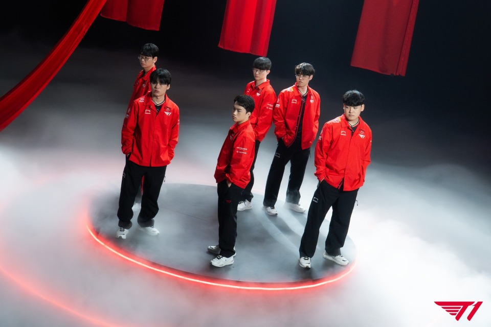 T1官宣：Peyz加入，合约到2028年！韩媒爆料：Kanavi和红米去HLE_腾讯新闻