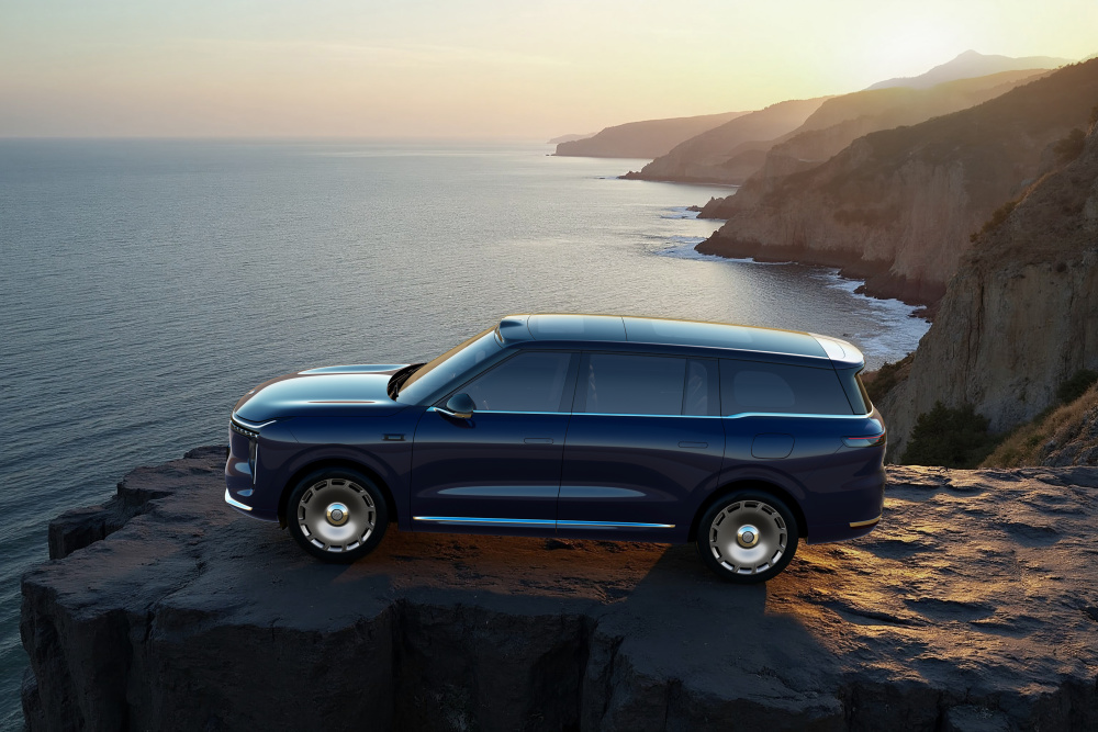 新车｜上汽智己LS9正式上市 30万级大六座SUV迎来新选择_腾讯新闻