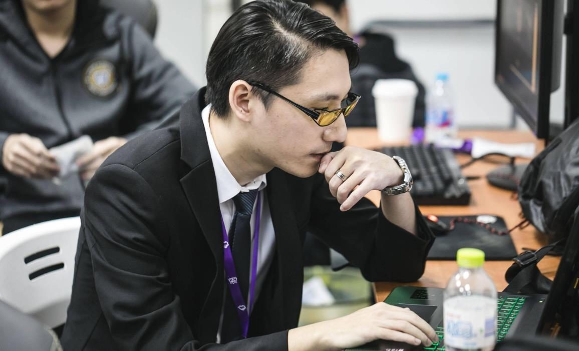 风哥直播爆料：S7时Uzi会玩霞！如果能重来，不会和RNG签竞业合同