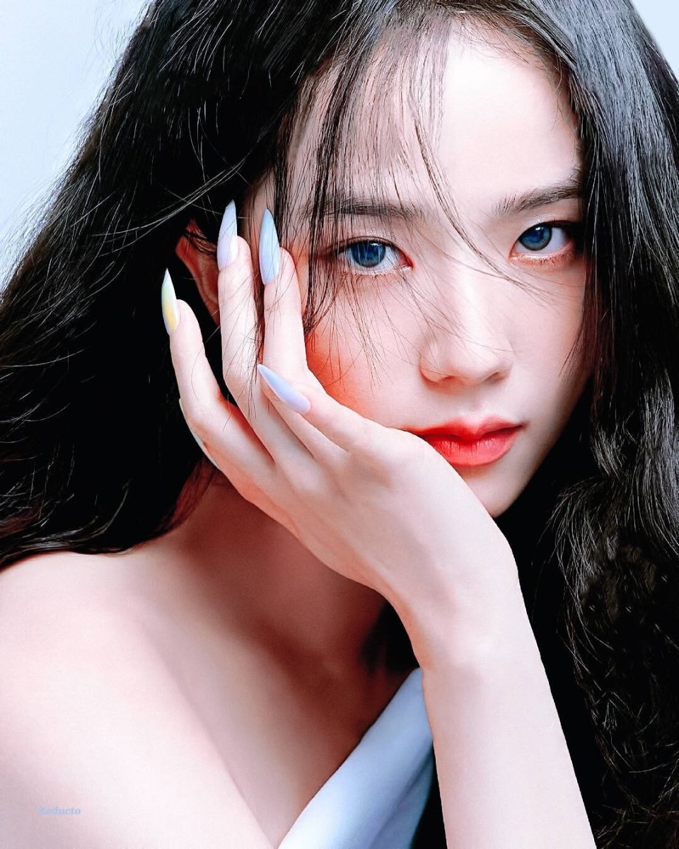 Jisoo新剧《Boyfriend on Demand》官宣！与徐仁国搭档浪漫喜剧，能否逆风翻盘？_腾讯新闻