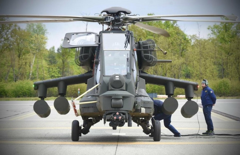 意大利订购17架莱昂纳多AW249攻击直升机 增强空中支援和侦察能力_腾讯新闻