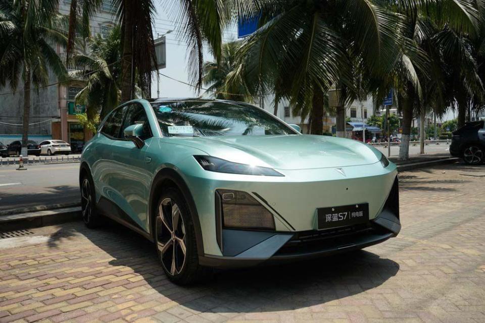 15W+增程SUV，深蓝S7和零跑C11治愈续航焦虑_腾讯新闻