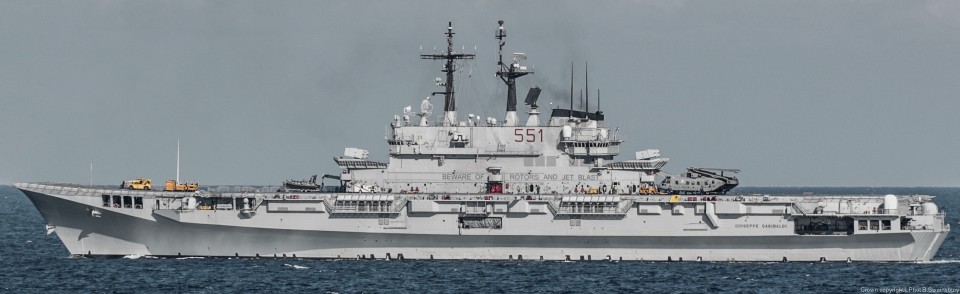 意大利的“加里波第”号航空母舰（图集）_腾讯新闻