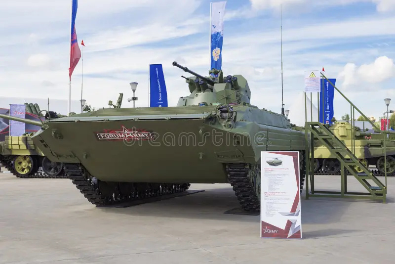 历久而弥新！俄罗斯将BMP-1步兵战车现代化改造为最新版BMP-1AM步兵战车_腾讯新闻