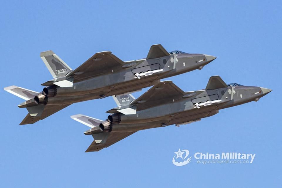 全球五代机产量对比，F35交付超1000架，歼20是苏57的30倍_腾讯新闻