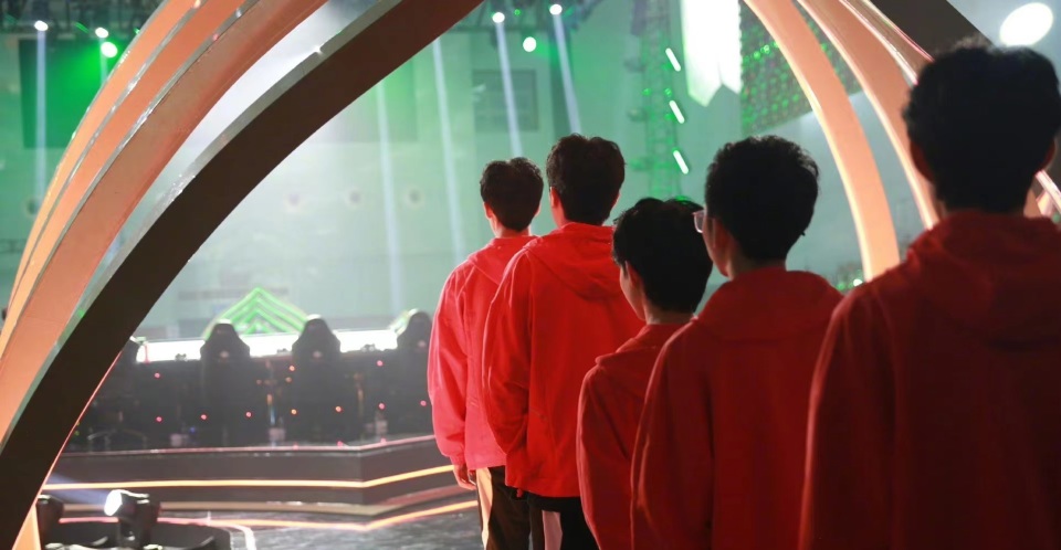 XYG4-TKL，重返KPL！张大仙泪目了：XYG不愧是席位赛的“神”_腾讯新闻