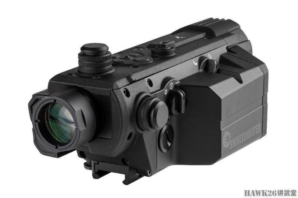 英国陆军装备以色列智能瞄准系统 自动标示瞄准点 有效打击无人机_腾讯新闻