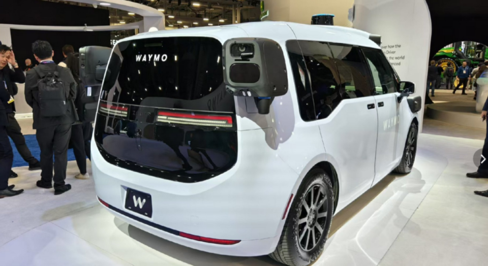 CES2025：极氪自动驾驶汽车ZEEKR RT正式亮相，将于今年开启交付_腾讯新闻