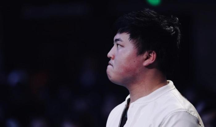 LPL：imp讲述Uzi往事，S5时期特别惨，队友都不努力，只有他训练