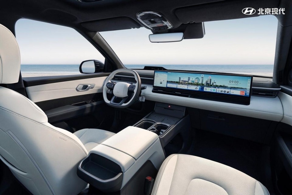 铂智3x、日产N7之后，EO弈欧能否再造合资爆款？_腾讯新闻