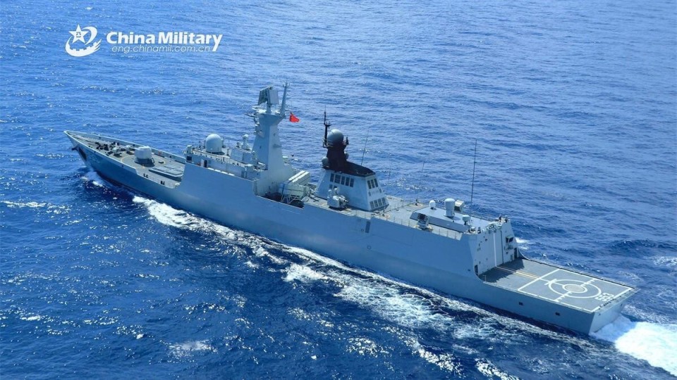 只有一艘054A！十艘国产军舰汇聚造船厂，挥手就是一整支舰队？ - 网际谈兵