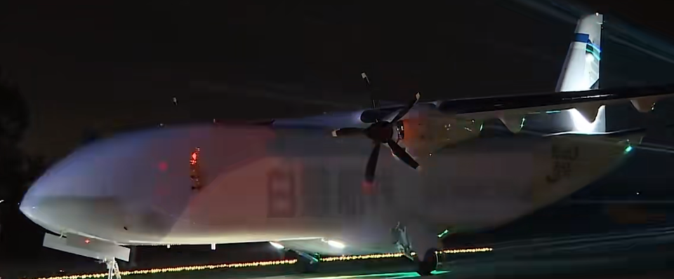 白鲸航线W5000下线，起飞重量超10吨，才3岁的公司就能搞出好东西_腾讯新闻