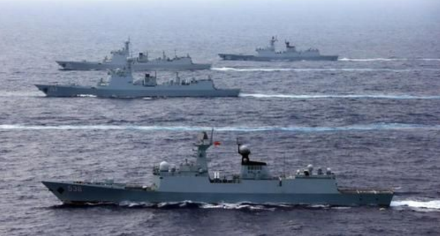 054AG型护卫舰：开始服役护卫舰支队，不再分配给驱逐舰支队_腾讯新闻