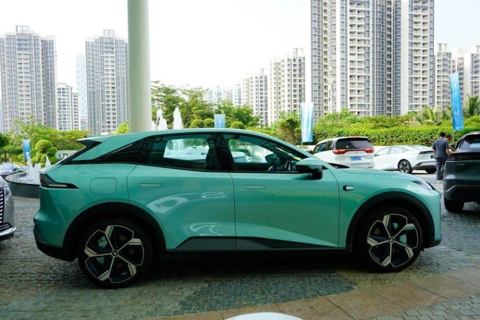 15W+增程SUV，深蓝S7和零跑C11治愈续航焦虑_腾讯新闻