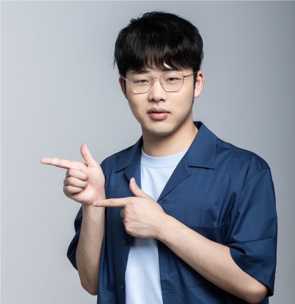 11日KPL前瞻，JDG死不换人，依旧完整阵容，DYG已退无可退_腾讯新闻