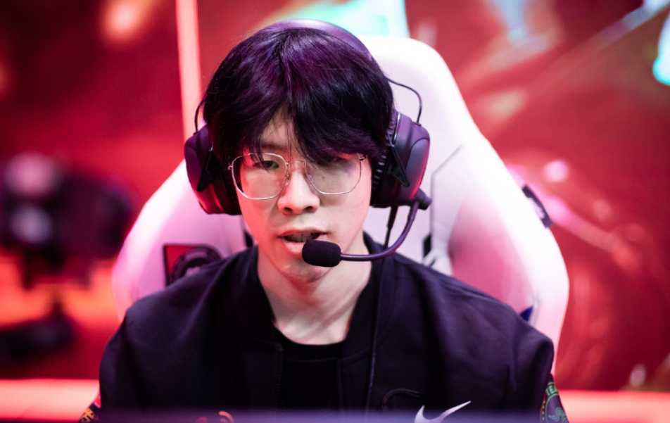 jiejie即将离队？Ale爆料：明年EDG是5个新人，肯定没有赵礼杰_腾讯新闻