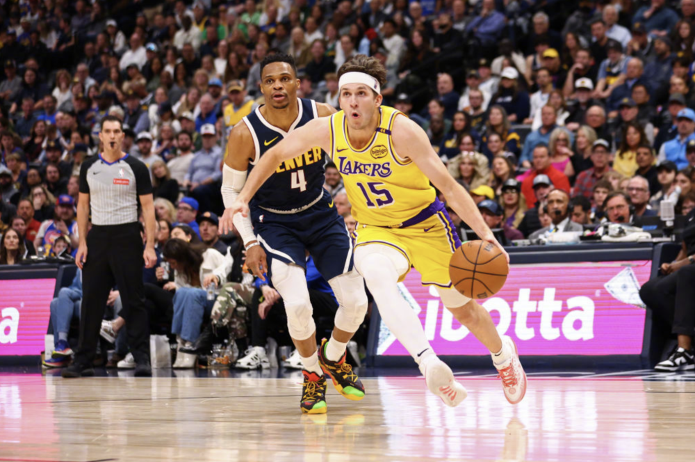 15日比赛综述：残阵湖人惜败掘金吞4连败 火箭三杀独行侠升西部第3_腾讯新闻