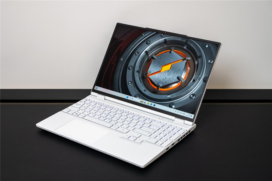 机械革命翼龙15Pro测评：长江存储PC41Q加持，高性能与高颜值全要_腾讯新闻