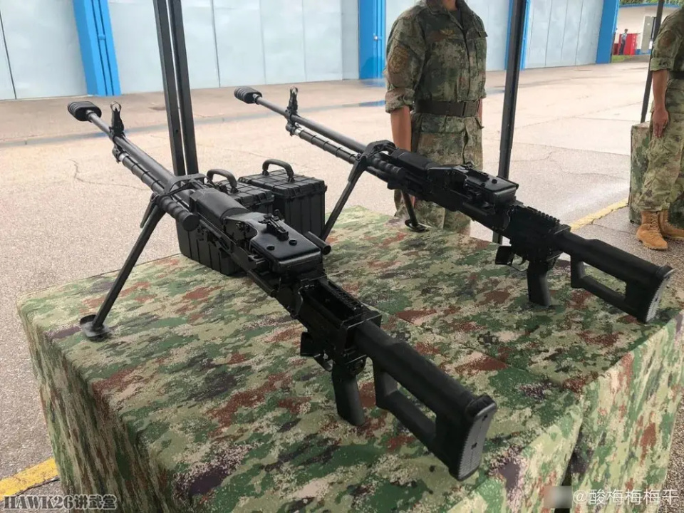海外谈中国：QJZ-171山地大口径机枪优势独特 三脚架设计并不理想_腾讯新闻